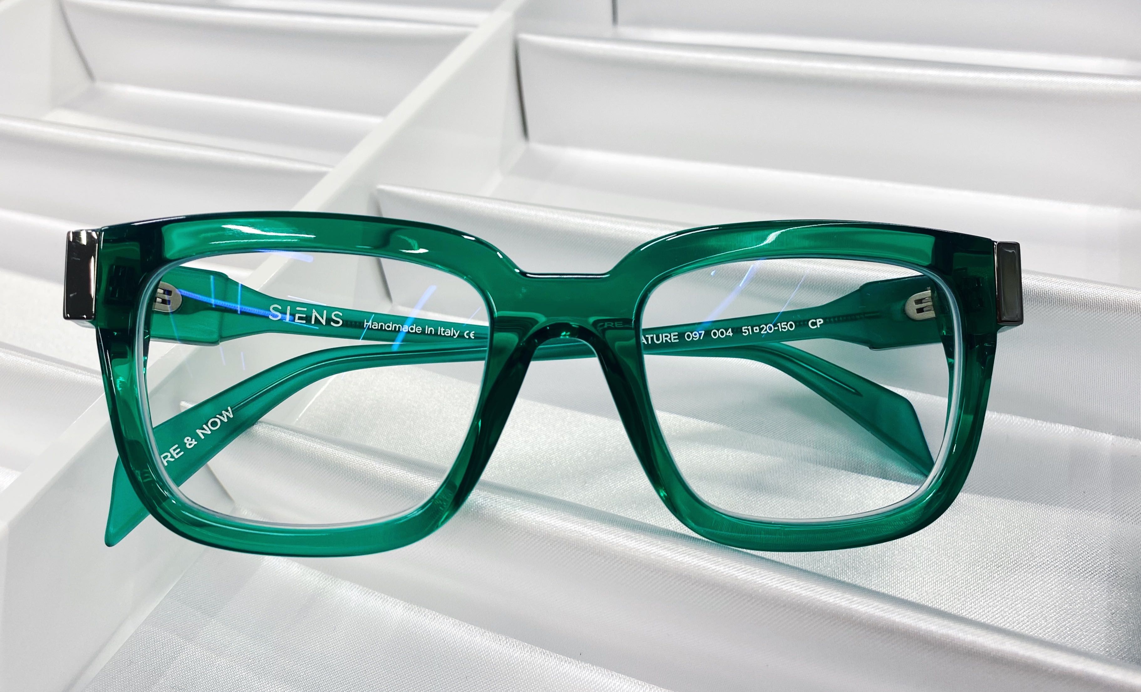 MODA W OKULARACH - 4 Eyes Optyka